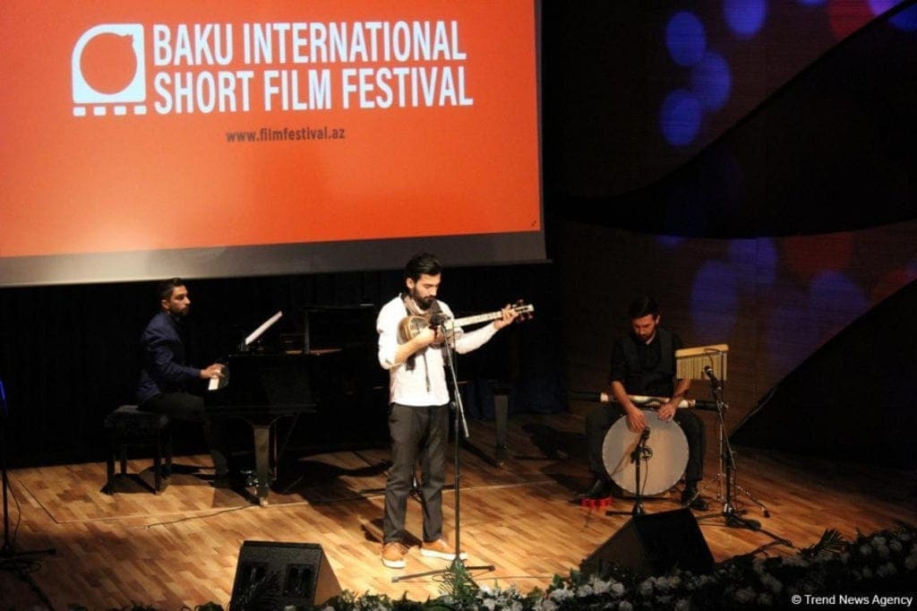 Short Films Festivals That Have No Entry Fees [2026 Ed.] - Indie Shorts Mag