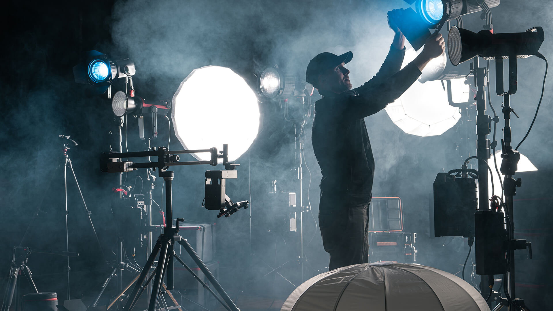Essential Filmmaking Equipment and Tools for Independent Creators ...